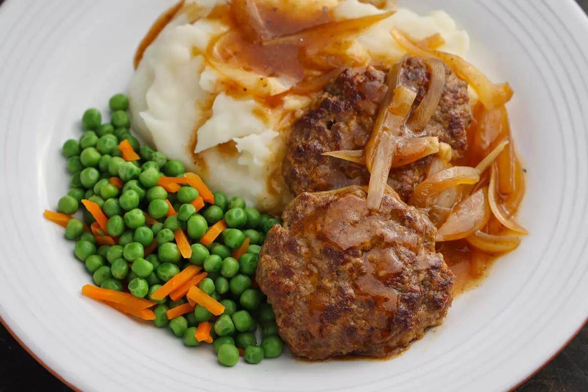Easy Venison Salisbury Steak Recipe Better Than TV Dinners - North ...
