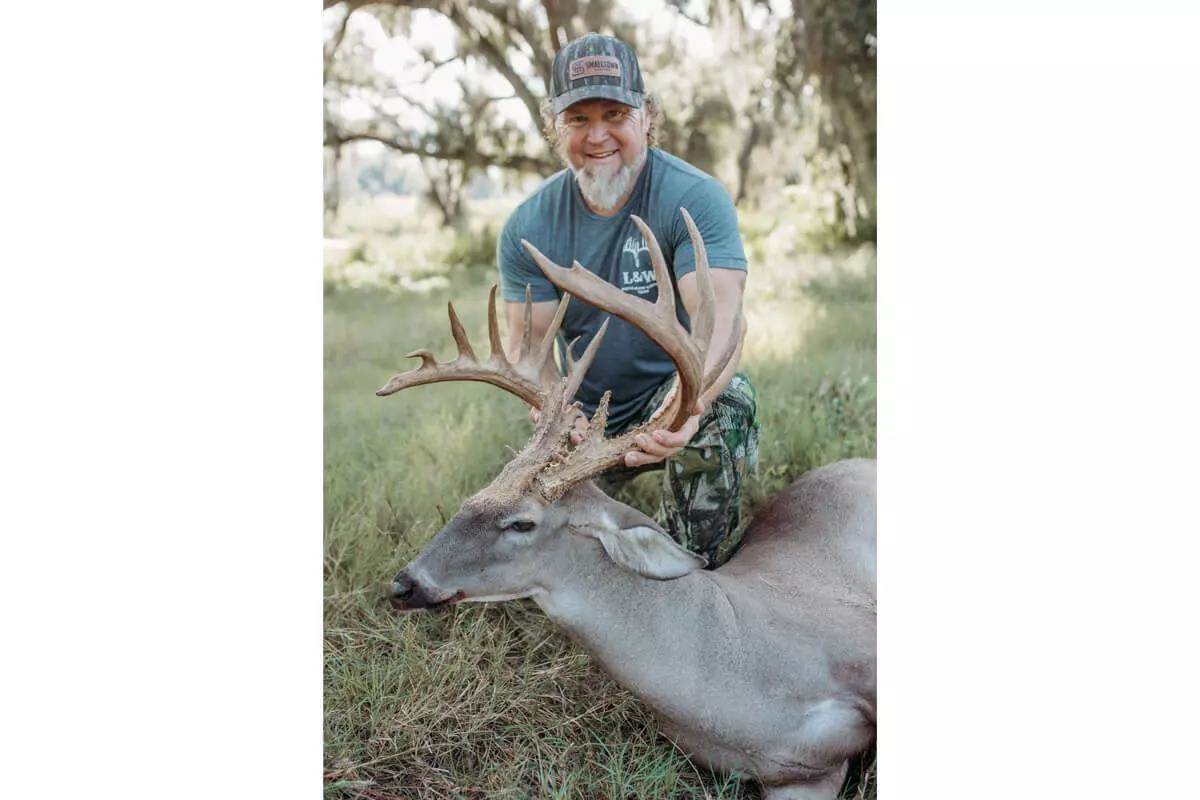 Rare Florida Giant: Hunter Finally Tags Massive 181-Inch Buc - North ...