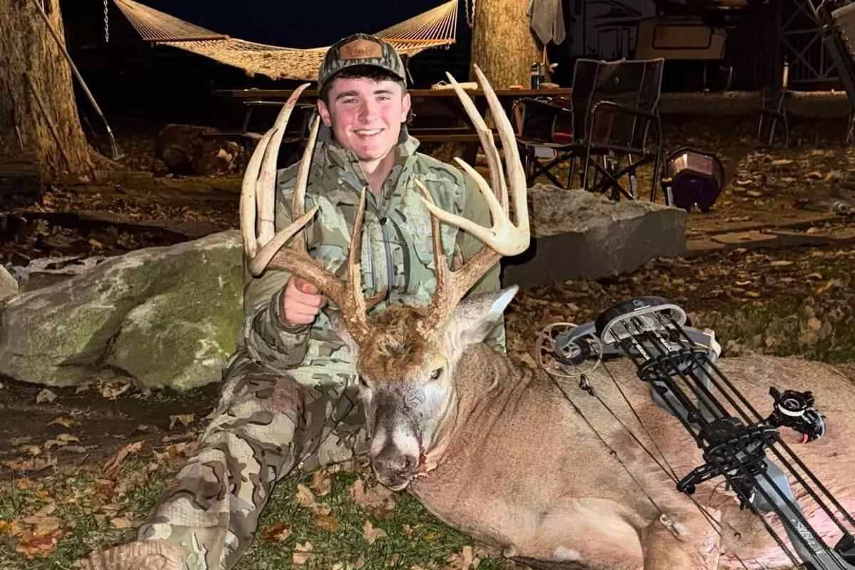 Teen Bowhunter Chases Massive Buck All Season, Finally Conne - North ...